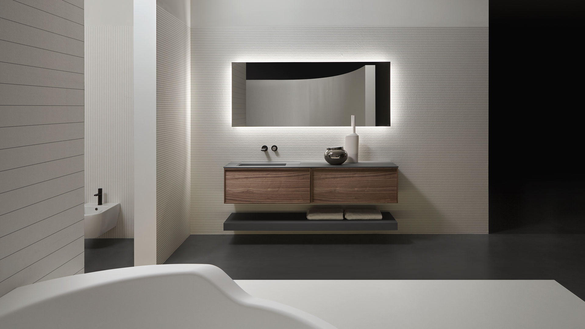 Riquadro - the functional and elegant bathroom furniture system
